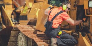 Cat D9 Specs, Weight, Price - Caterpillar D9 Blade Width and Capacity